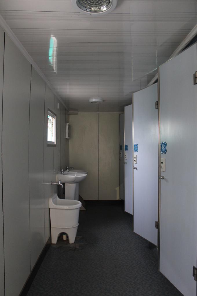 20 Ft Steel Expandable Toilet Shipping Container