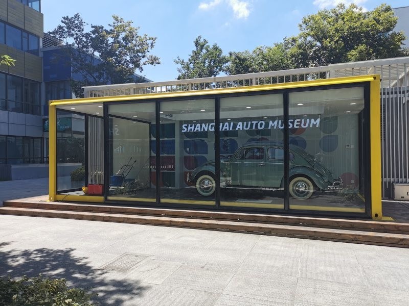 20GP Luxury Prefabricated Container House Automobile Exhibition Hall